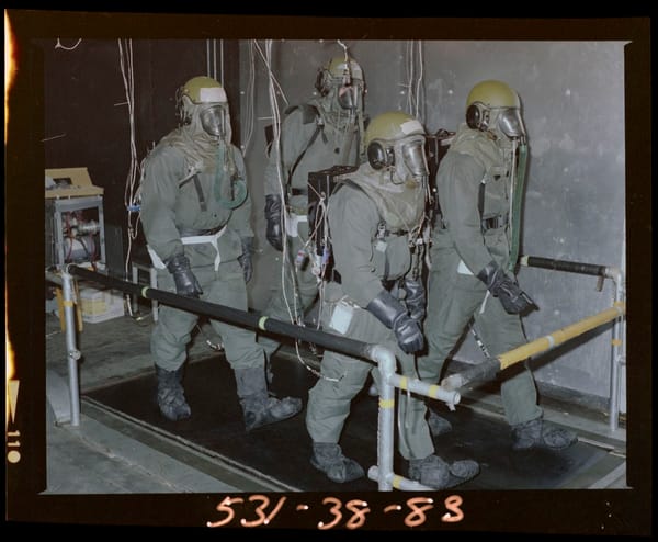 14,000 Photos of Army Uniforms and Rations from the 70s and 80s